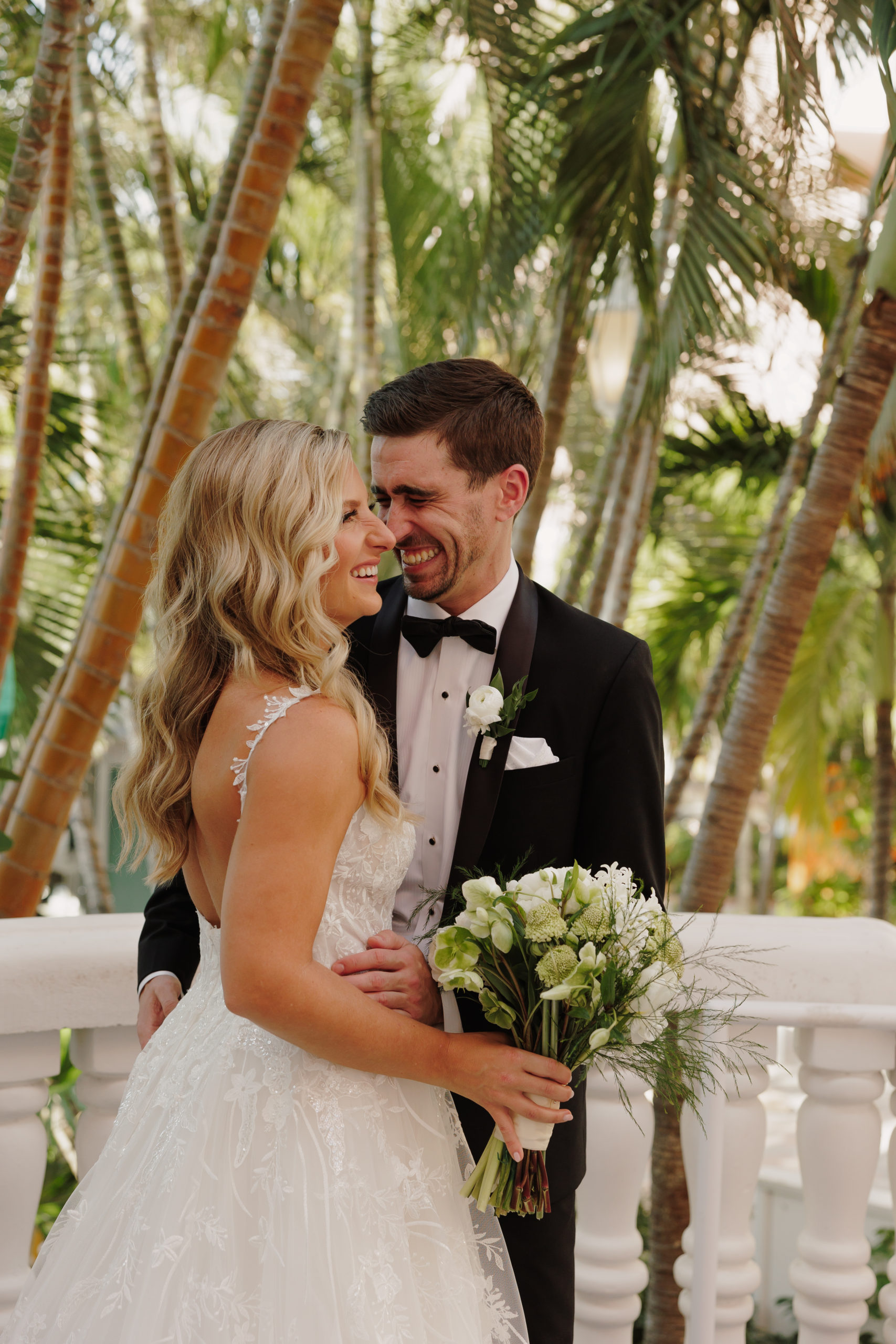 Lively Beachside Florida Wedding – Dani Nichol Photography